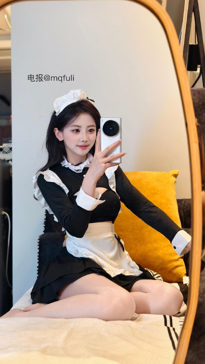 刘二萌 2025-07-15 性感女仆cos制服qqny🔞🔥 - 秘语空间电鸽 - 铁粉圈